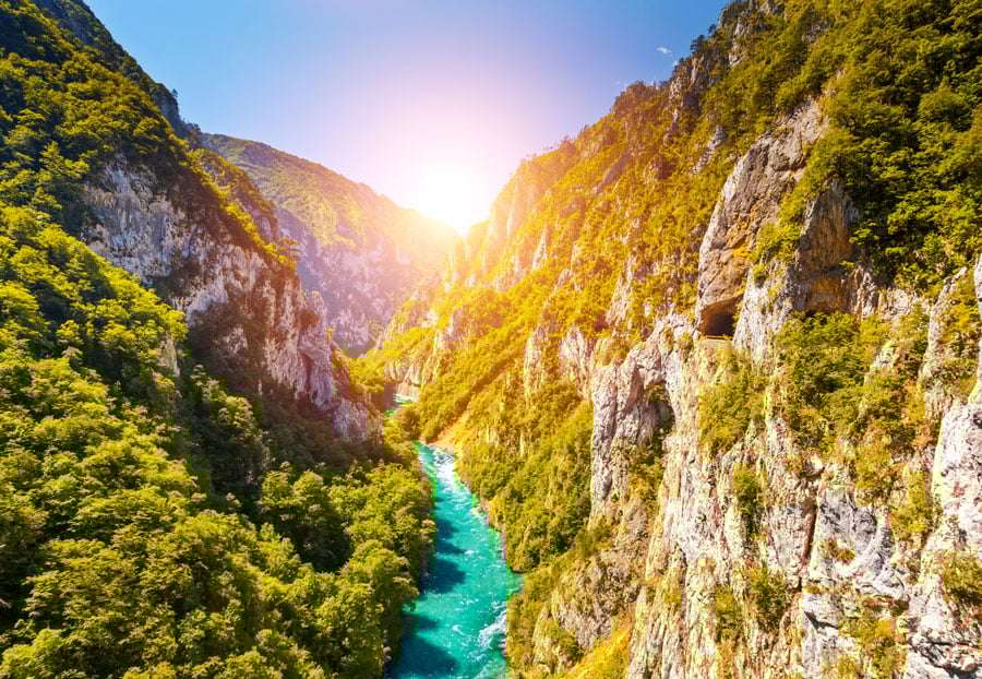 ¿Qué es el ecoturismo y cómo puedes practicarlo?